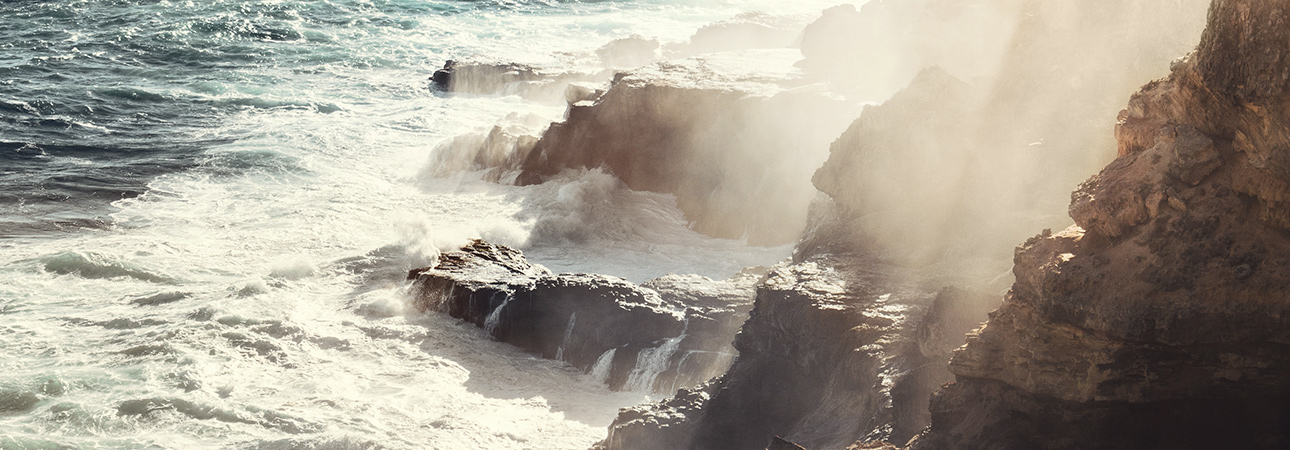 Land Rover | Official Land Rover Merchandise Lifestyle Collection ...